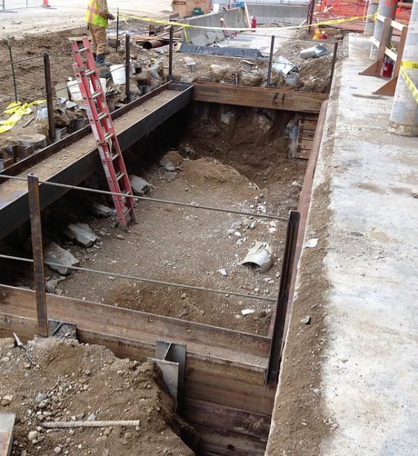 Tangent & Secant Wall – Goettle